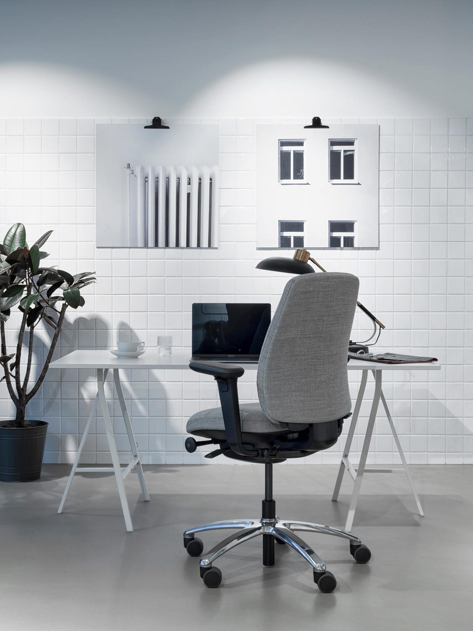 RH LOGIC 200 - Silvermans Office Furniture