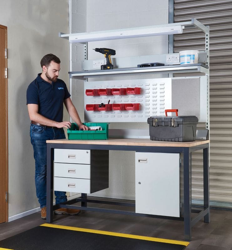 Heavy-Duty Workbenches - Laminate Worktop 20mm thick - Silvermans ...